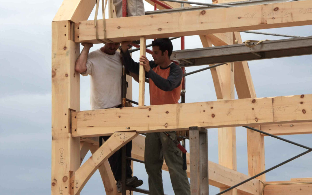 Raising a timber frame - Arlington Timber Frames